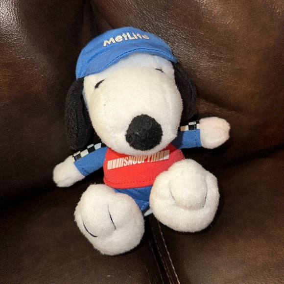 Peanuts | Toys | Peanuts Snoopy Metlife Collectible Doll Stuffed Animal ...